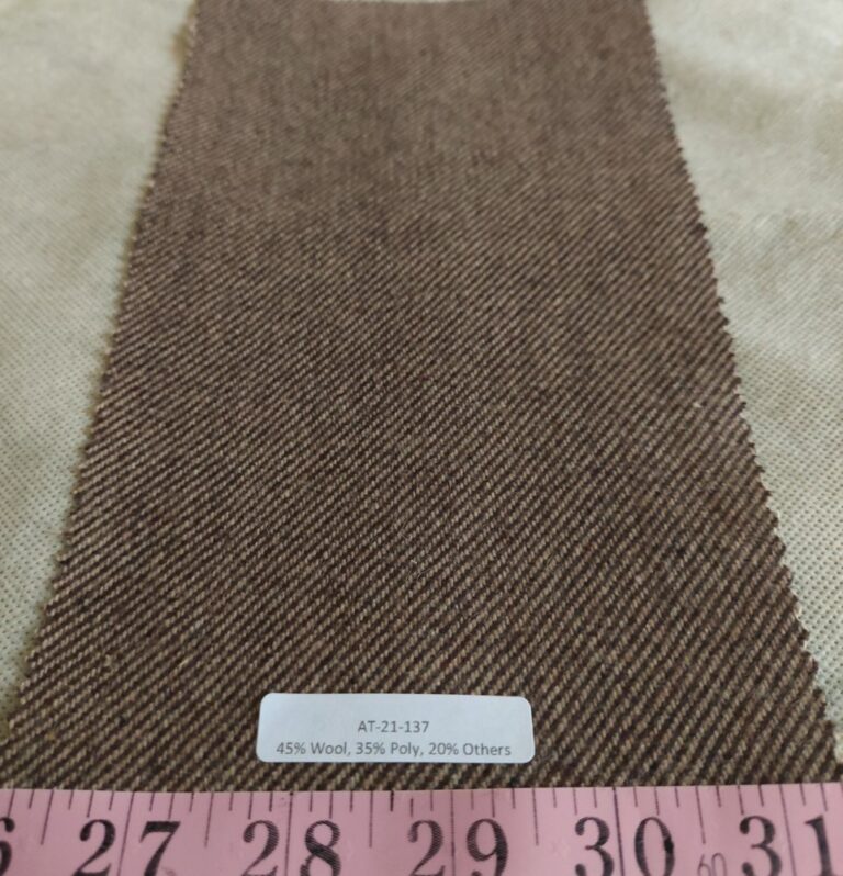 Wool twill fabric, made with a blend of wool and poiyester yarns