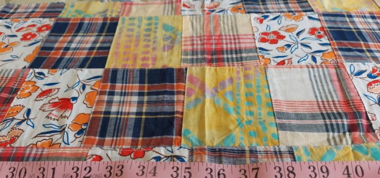 Patchwork Fabric with printed patches, plaid and motifs for kids sewing